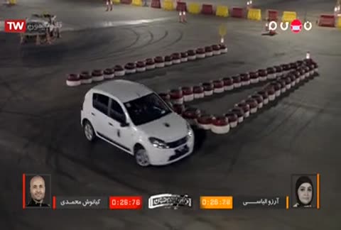 چقدر کند رانندگی میکنه! - مسابقه دست فرمون(فصل دوم) | نسیم - ۱۱ آبان ...